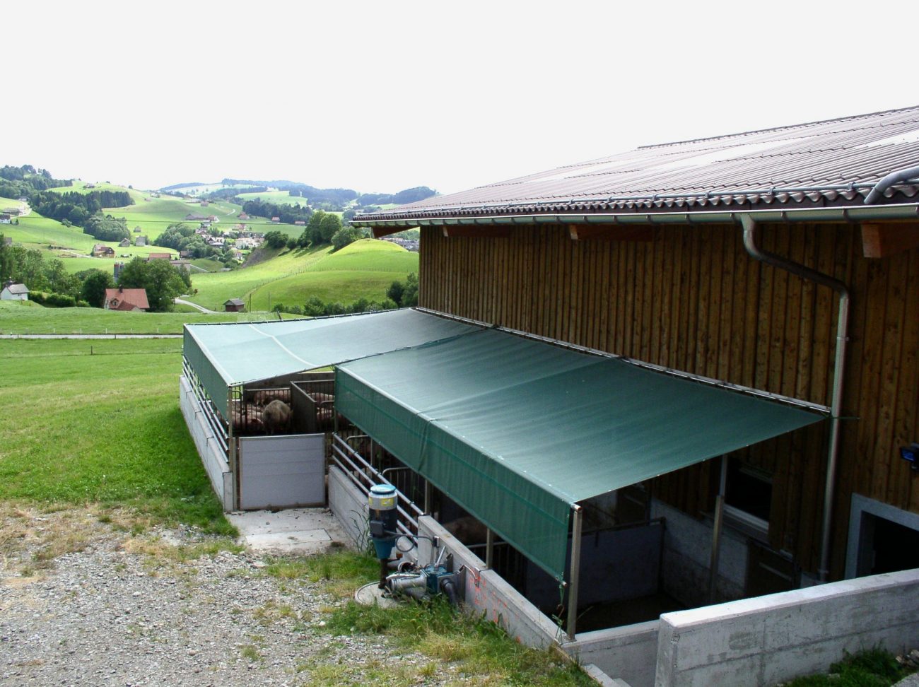 Blachen und Abdeckungen – Dirim Webshop – Produkte für die Landwirtschaft